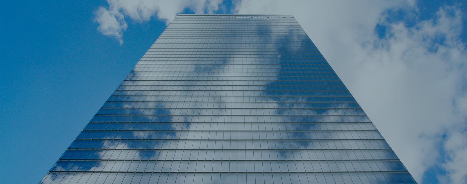 Invest Tech - Investidor pioneiro em TI e Telecom no Brasil